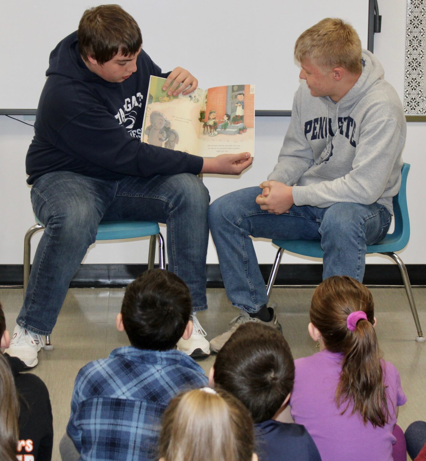 High school students teach importance of agriculture during Ag Literacy ...